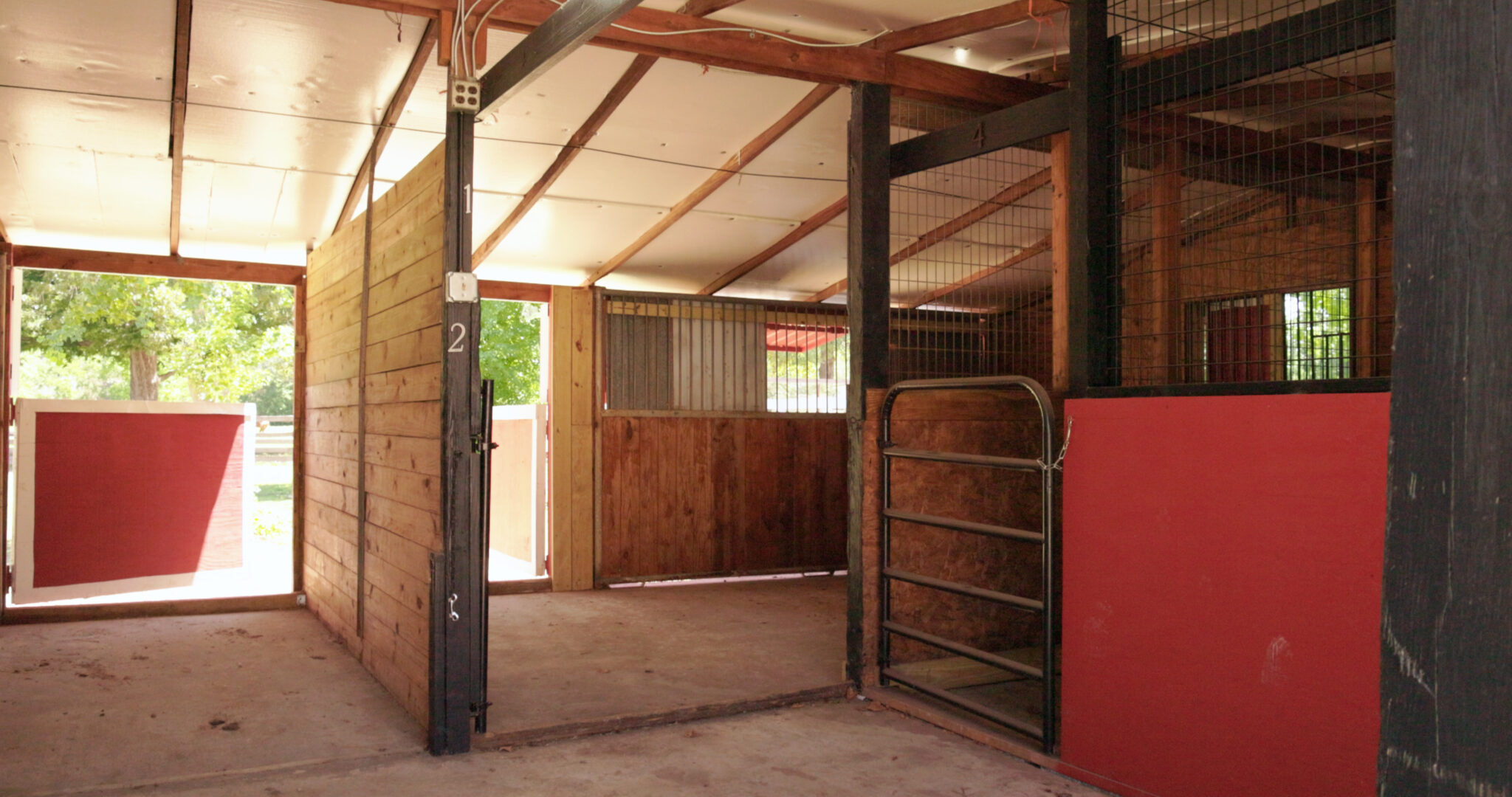 Horse Boarding & Equestrian Arena | The Woodlands Riding Center